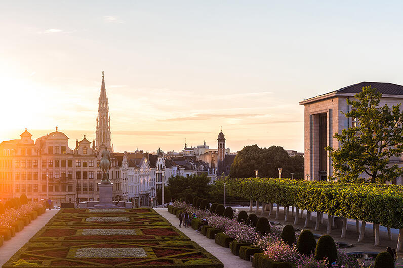 Get in touch with Swift | Swift